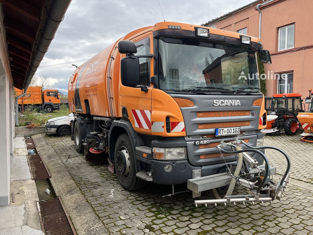Scania P340 Kehrmaschine Spritzwasser Straßenwaschwagen 4x2 Dt. Zulassu cisterna za pranje ulica