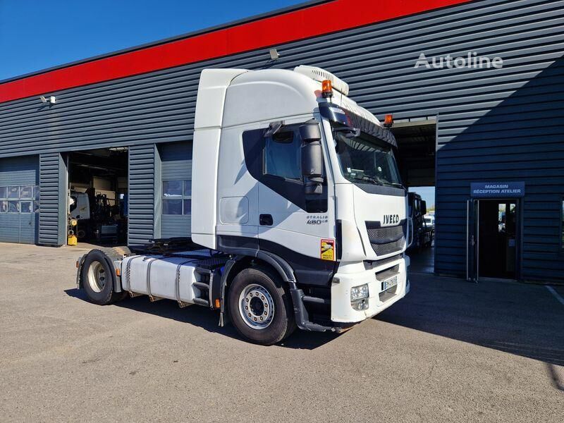 IVECO Stralis 480 tegljač