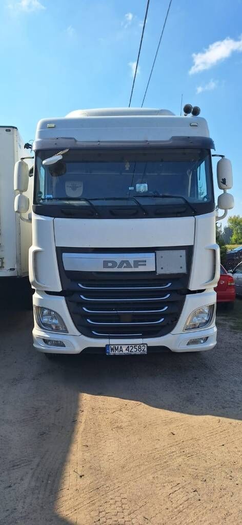 DAF XF 106.460 SC tegljač