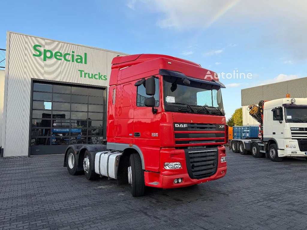DAF XF 105.460 6x2 / 2x steering axle / Space cab / Spoilers / Only tegljač