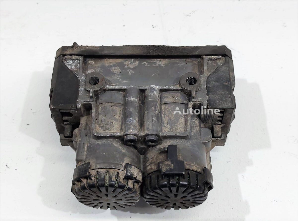 Knorr-Bremse B12B (01.97-12.11) K001411 EBS modulator za Volvo B6, B7, B9, B10, B12 bus (1978-2011) autobusa