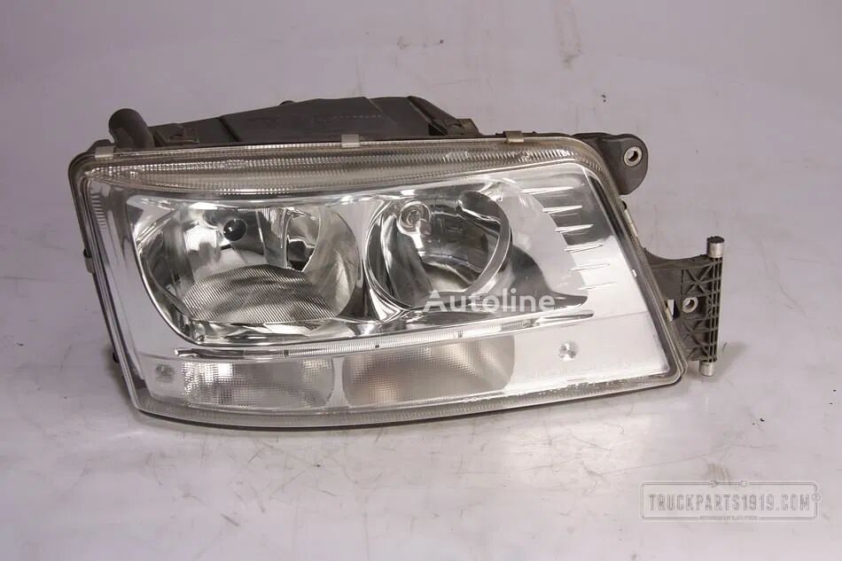 MAN Koplamp Re. TGX 81251016688 far za kamiona