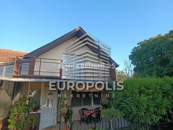 Braće Trninić, Stari Banovci ID#7955