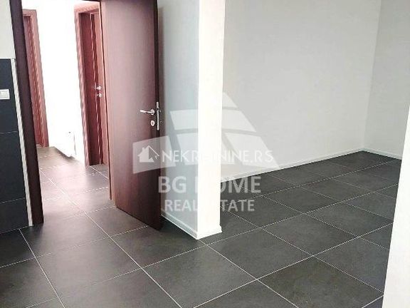 Luksuzna, nova kuća u Lazarevcu, Fruškogorska ID#3373