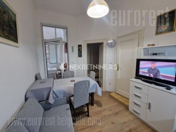 #49501, Izdavanje, Stan, SKUPŠTINA, 450 EUR