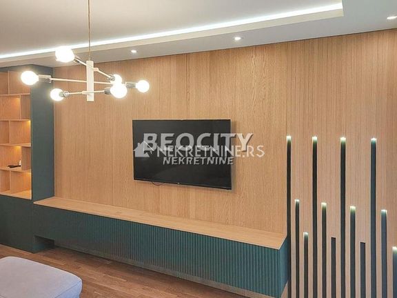 Vračar, Crveni krst, , 3.0, 77m2, 1300EUR
