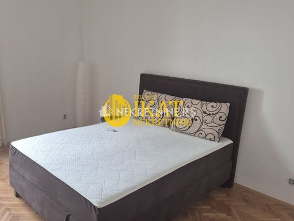 Vračar, Krunski venac 38m2 ID#4494