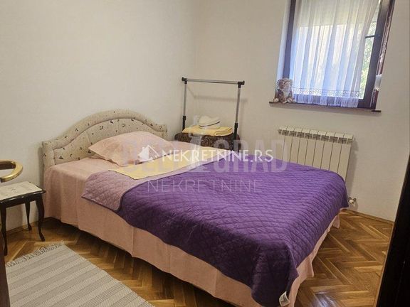 Dvoiposoban, Vardarska, odlična prilika!