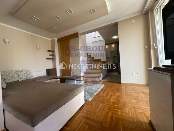 Odličan duplex na Grbavici