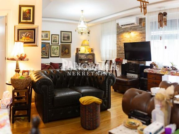Vračar, lux, 2.0, 51m2, uknjižen ID#3189