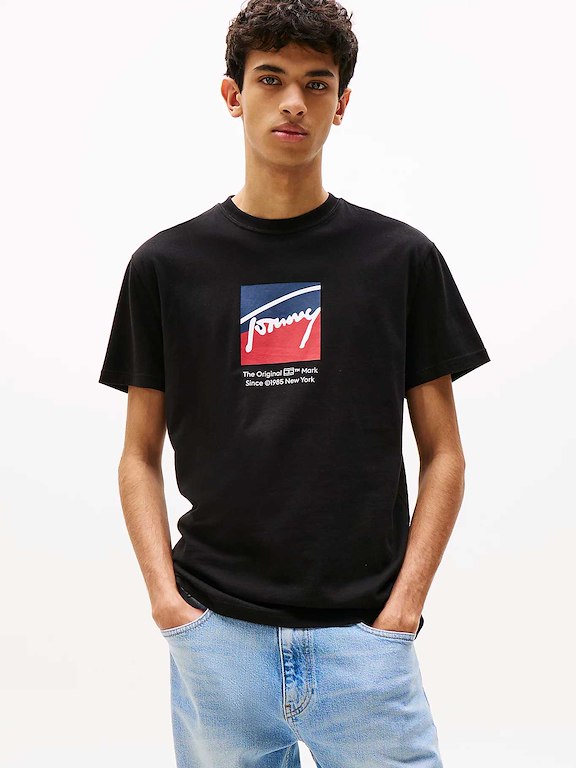 TOMMY JEANS Muška majica TJM REG RWB DNA TEE
3614,00 RSD