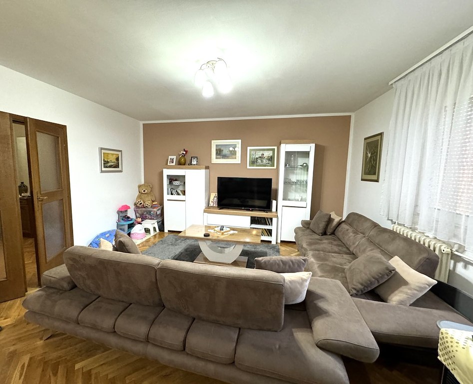 Stan,NOVI SAD,SAVINA,kv: 87, € 224000, ID: 1019241