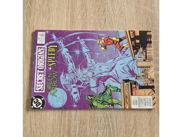 Secret Origins featuring: Green Arrow &; Speedy #38