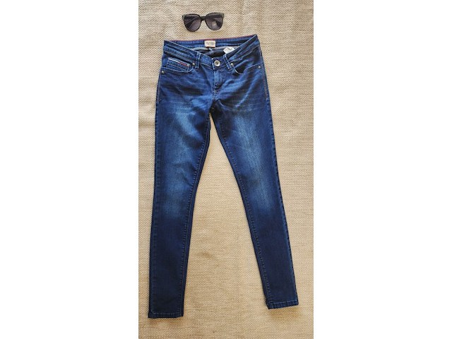Original Tommy Hilfiger skinny farmerke
