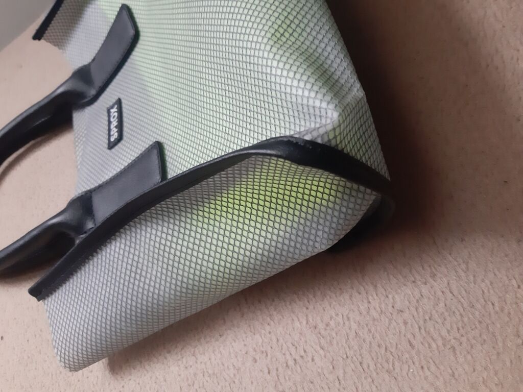 Velika ženska torba – sports/urban stil - Materijal: spoljašnji deo