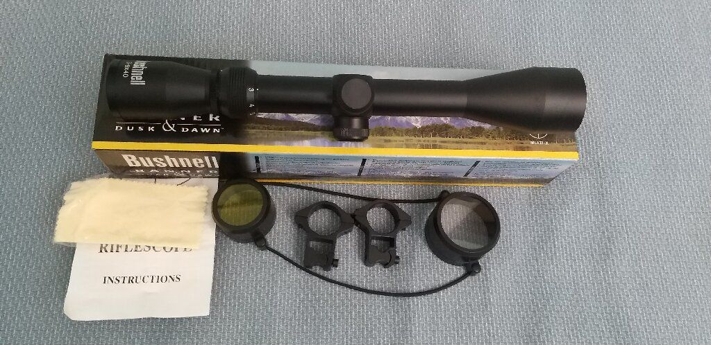 Kvalitetna optika Bushnell 3-9x40 Zumiranje: 3-9x puta Kućište