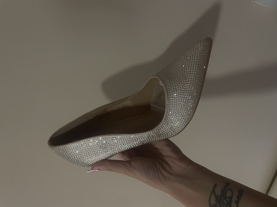 Claudia Donatelli stikle