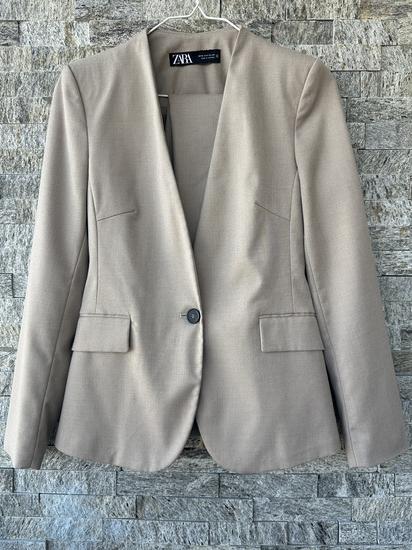 Zara komplet cena 2900