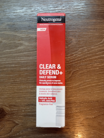 NOVA Neutrogena Serum Salicilna+10%AHA/PHA