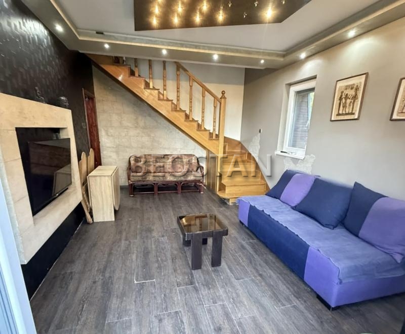 Širi centar - Vozdovac tc stadion #64269 650 €