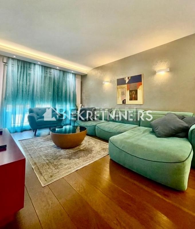 Novi Beograd - Hotel jugoslavija #64270 1.500 €