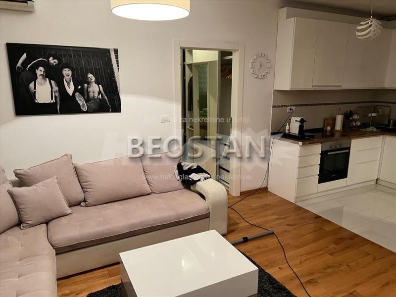 Zemun - Gornji grad #64273 800 €