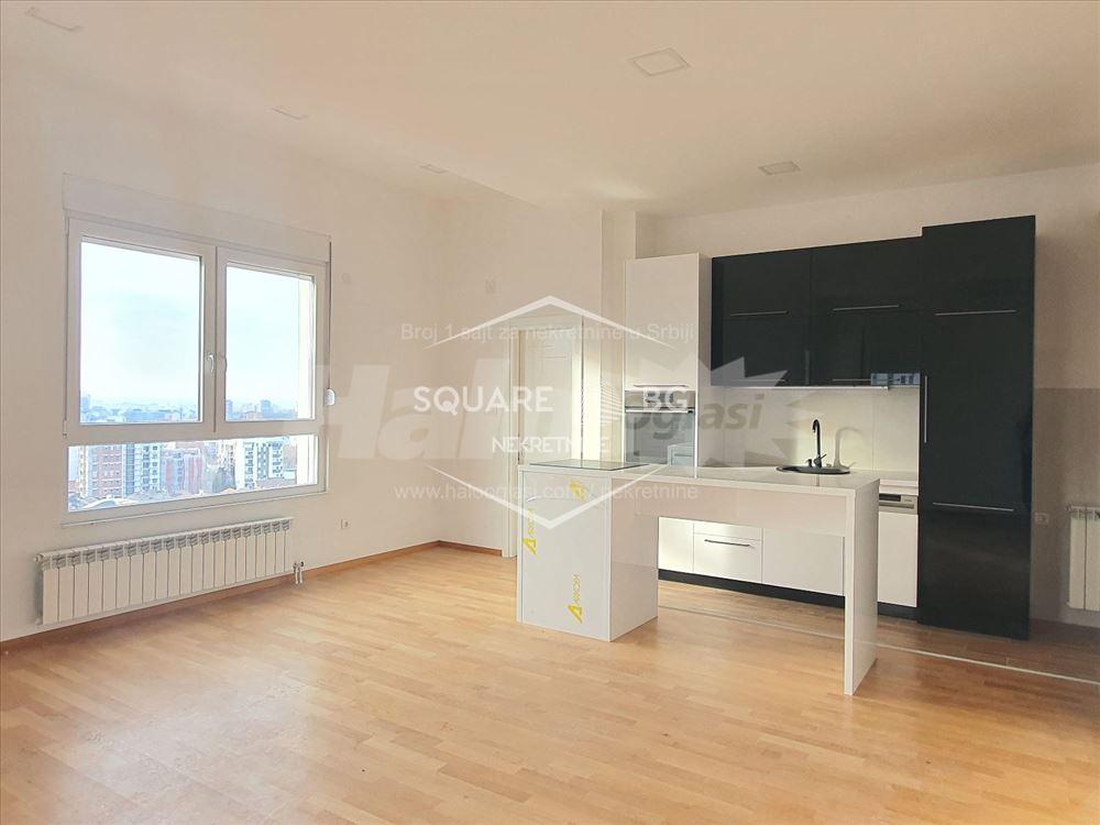 Đeram, 3.0 polunamešten ID#4431 1.100 €