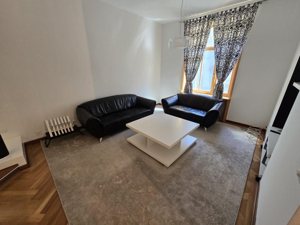 Kosovska,dvosoban,lep,renoviran,useljiv ID#3904 700 €