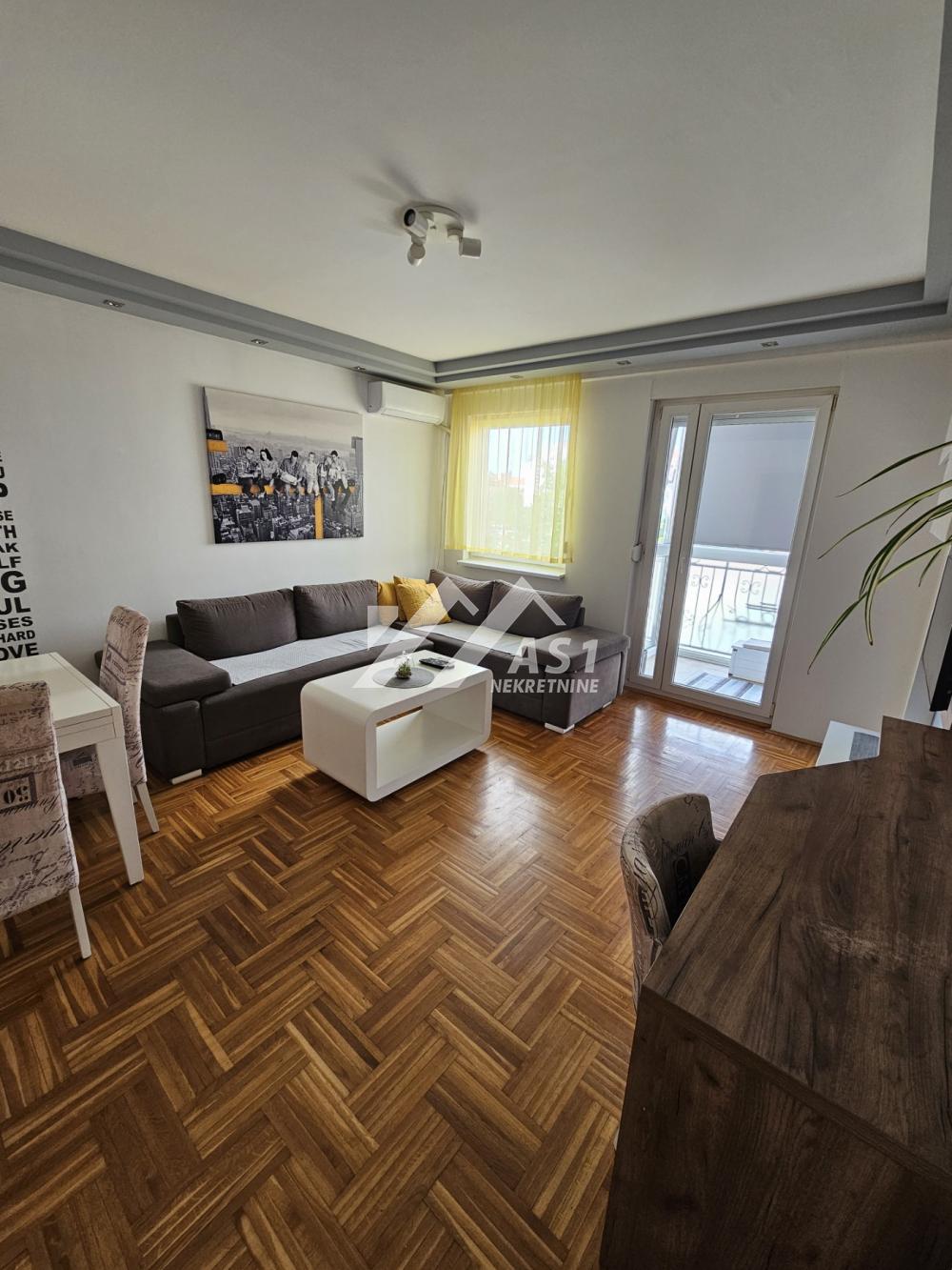 Izdajem LUX dvosoban stan na Novoj Detelinari !! ID#3586 450 €