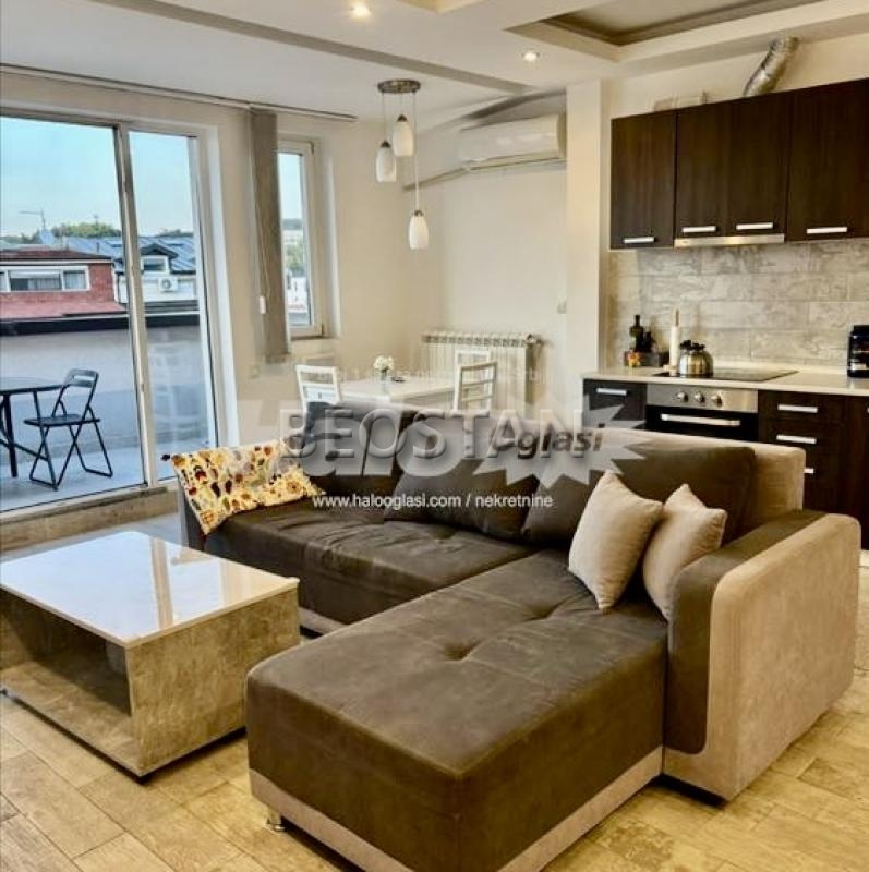 Centar - Zvezdara #64179 1.000 €