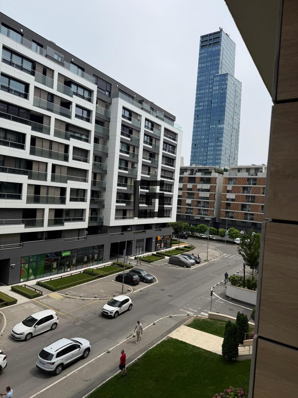 Fantastičan 2.0 stan-West 65-Wellport! ID#1762 275.000 €