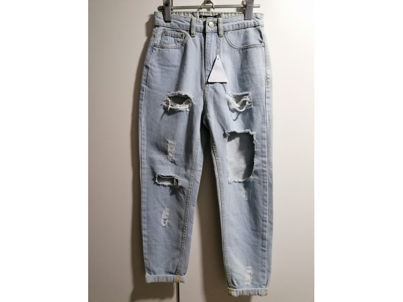 NOVE sa etiketom farmerke 7-8 vel.32-S