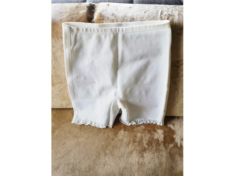 Beli steznik `VESNA` Sjenica Made in YU (polovan)