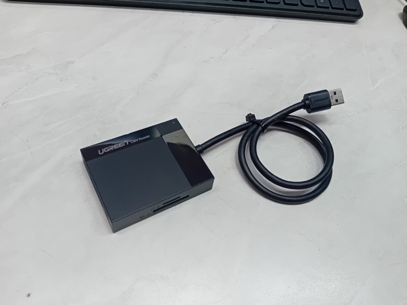 UGREEN čitač kartica 4 u 1 USB 3.0 CR125