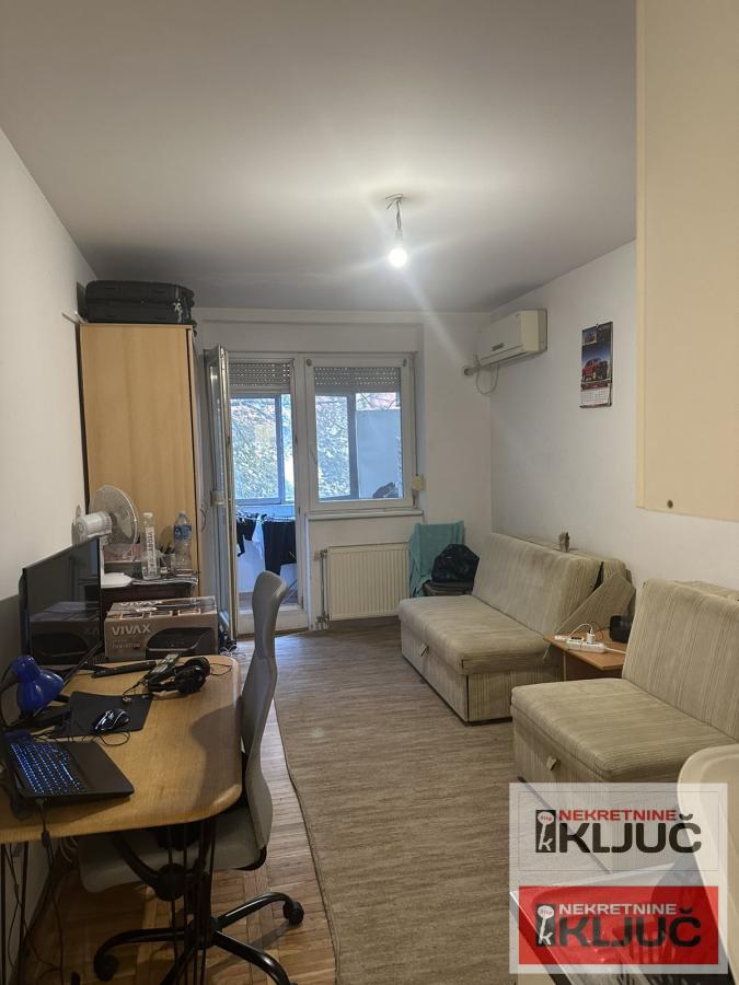 GRBAVICA, 24m2, Garsonjera, Nameštena