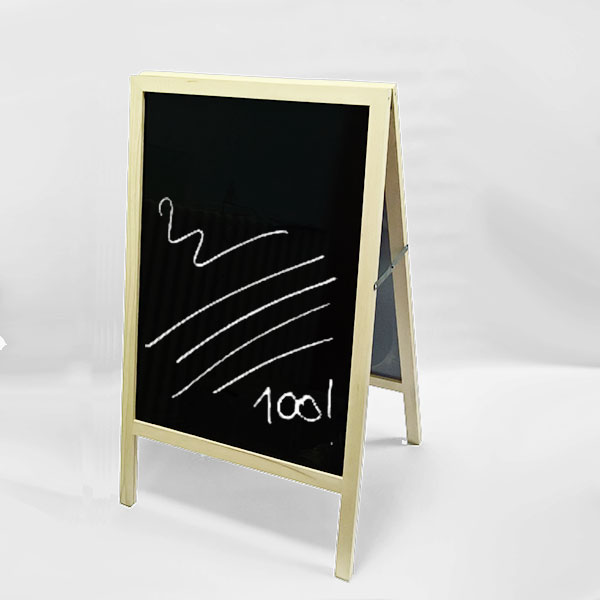 Drvena A-board piši briši tabla, klasik – svetla
