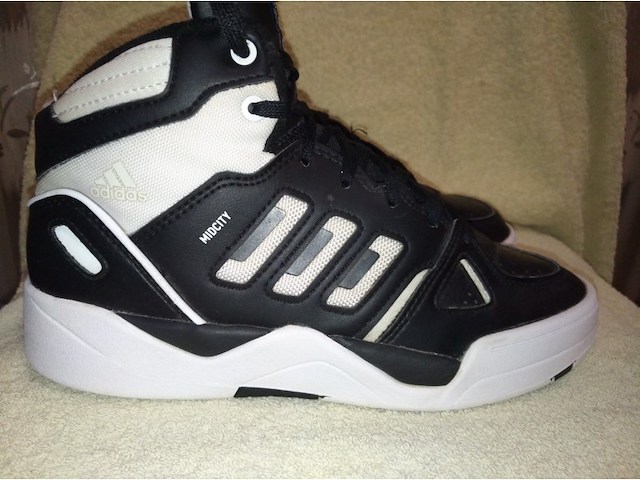Adidas Midcity ORIGINAL decije patike br 38 ( 23,5 cm)