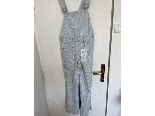 Zara pantalone