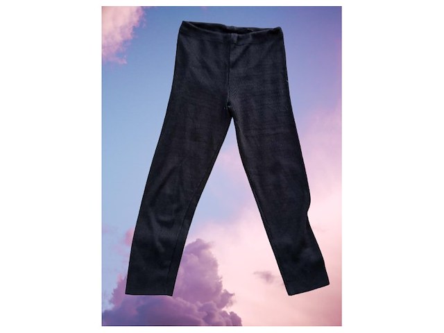 pantalone crne L veličine