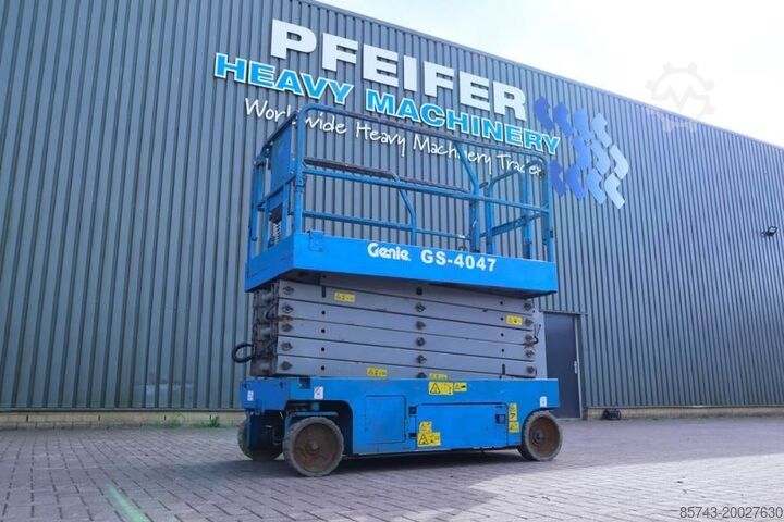 Podizanje makaza
Genie GS4047 Electric, 14m Working Height, 350kg Capacit