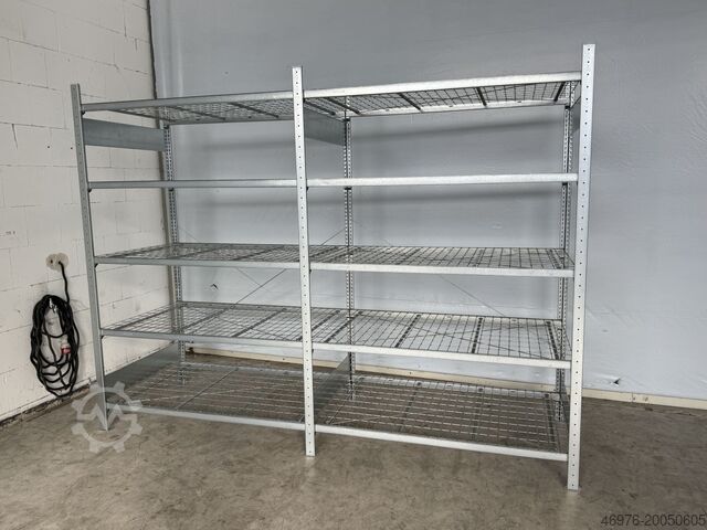High-Bai magacin police
META CLIP / Regallänge: 2,75 lfm. Abm.: 2.000 x 835mm/ Gitterrostboden