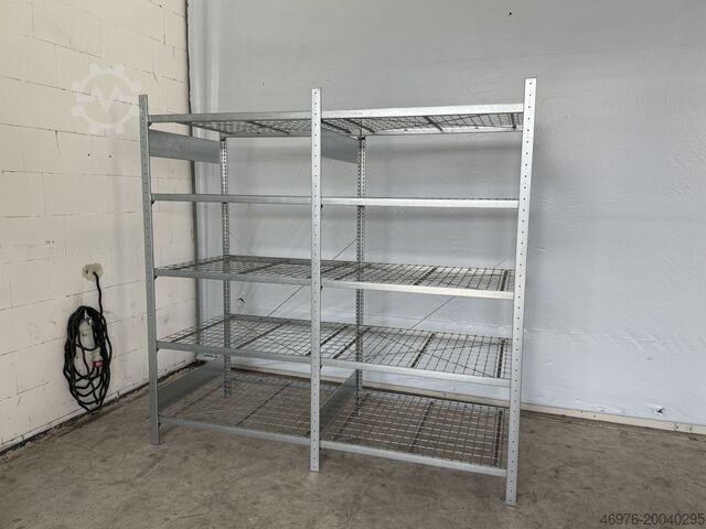 High-Bai magacin police
META CLIP / Regallänge: 2,15 lfm. Abm.: 2.000 x 835mm/ Gitterrostboden