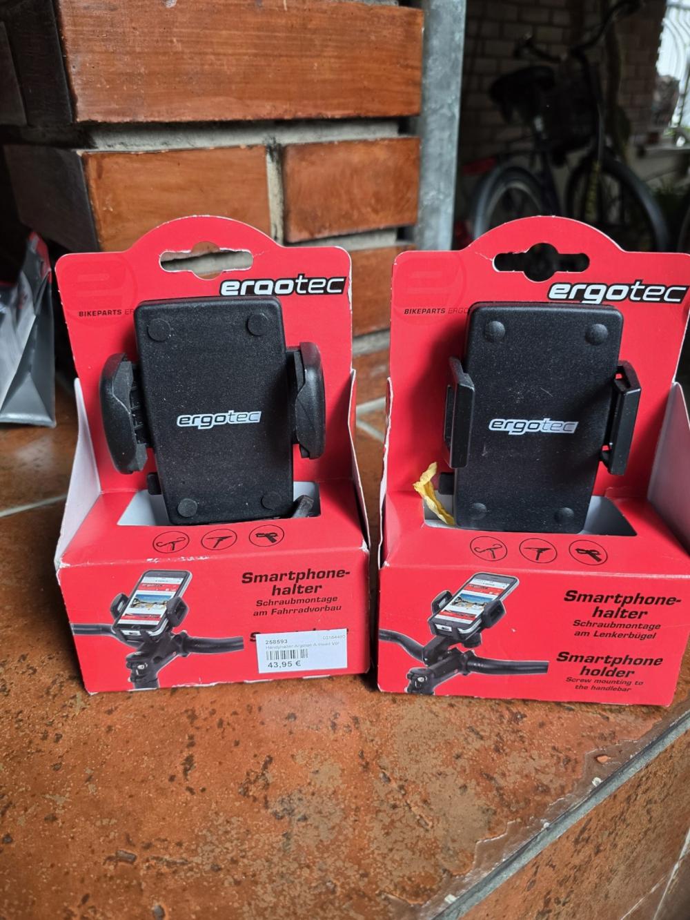 Ergotec nosac telefona na poklopac lule NOV