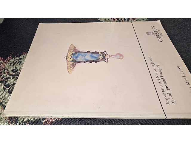 Important Art nouveau jewels by Lalique and Fouquet
