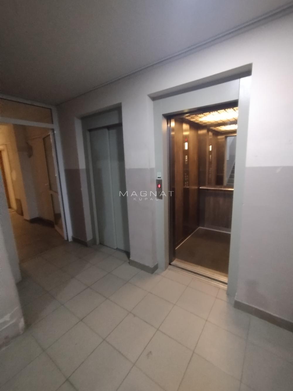 Alaska, Stan na prodaju, 11m2, 44.000€