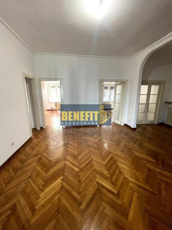 Troiposoban stan za izdavanje, 100m2, 1.200€
