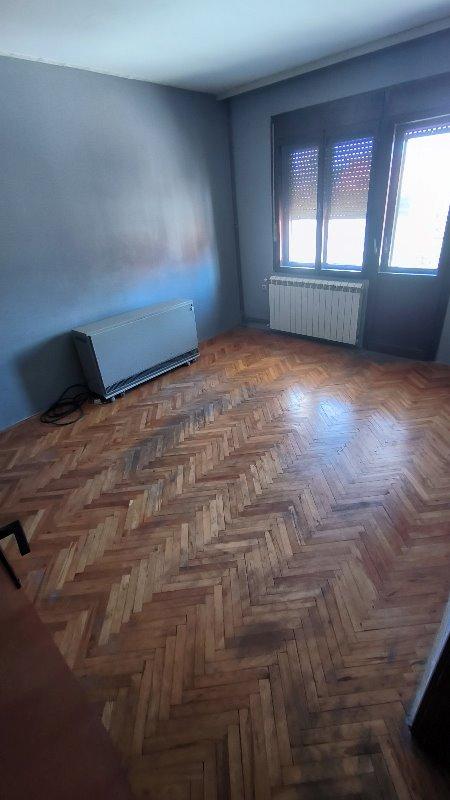 Durmitorska, Četvorosoban stan za izdavanje, 82m2, 250€
