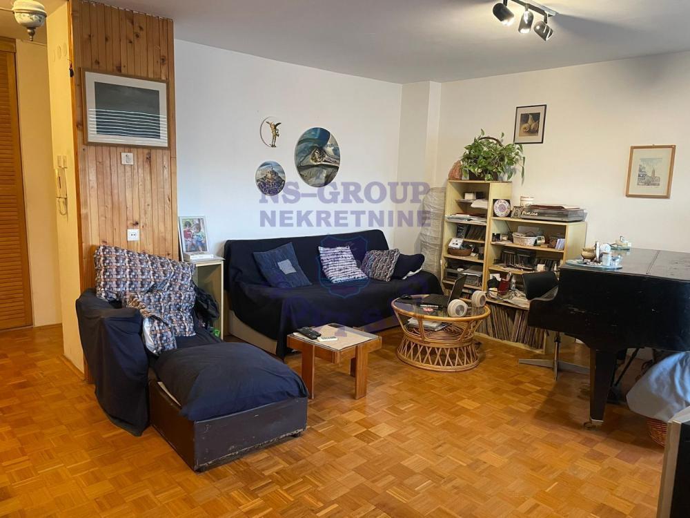 Četvorosoban stan na prodaju, 94m2, 213.000€
