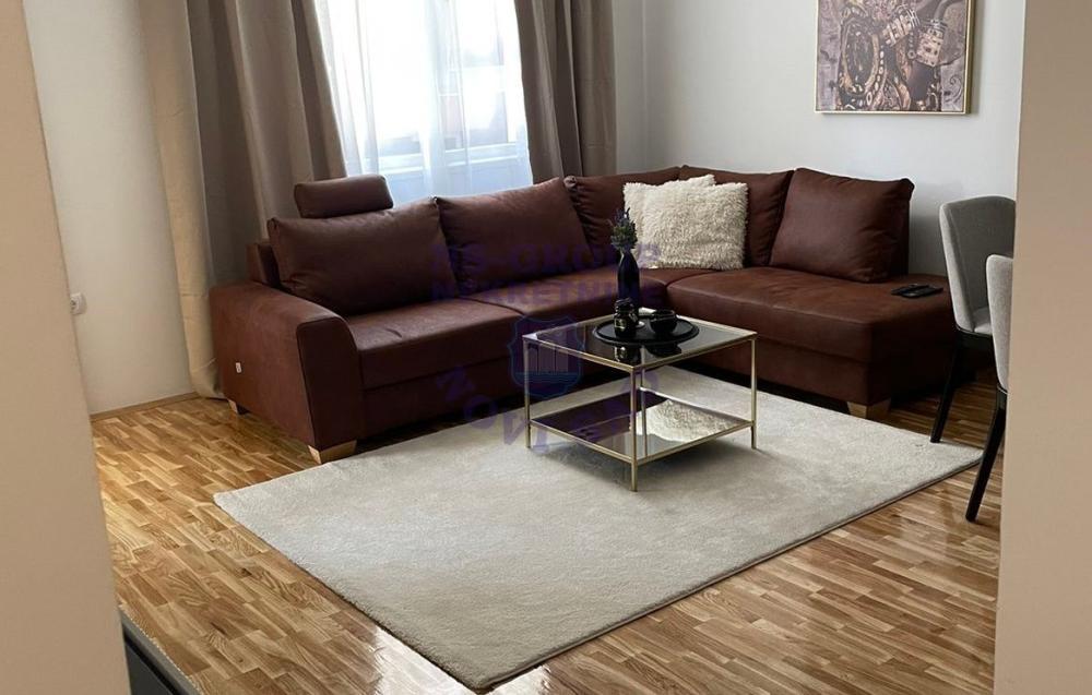 Dvoiposoban stan na prodaju, 53m2, 192.610€
