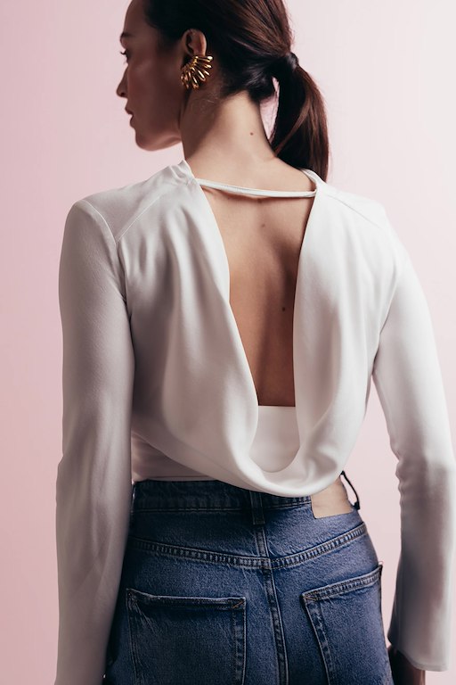 100% Viscose blouse with draped back detail